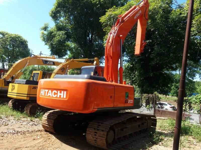 HITACHI EX200-5 HYDRAULIC EXCAVATOR - Chong & Ho Motor Vehicles Trading ...